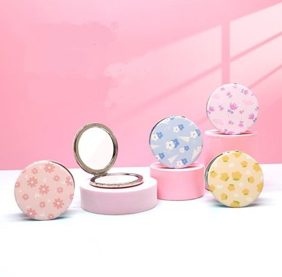 China New Style Mini Carton Beauty Makeup Mirror Pocket Mirror supplier