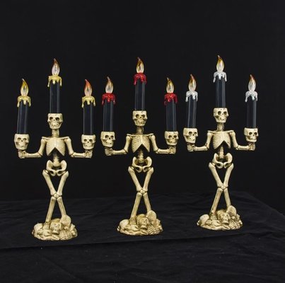 China Resin Halloween Skull Candle Holder for Table Halloween Candlestick Holders Ornament for Halloween Party supplier